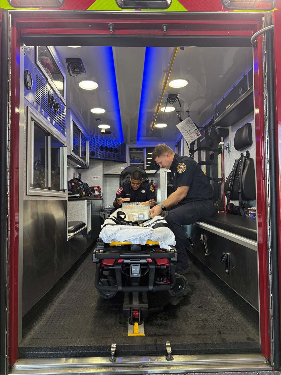 Laredo (TX) Fire Department Upgrades Fleet with Wheeled Coach Texas ...